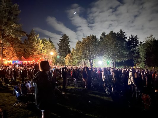 EDGEFIELD CONCERTS ON THE LAWN - Updated February 2025 - 25 Photos & 40 ...