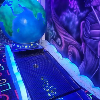 GLO MINI GOLF - Updated October 2025 - 457 Photos & 374 Reviews - 1299 ...