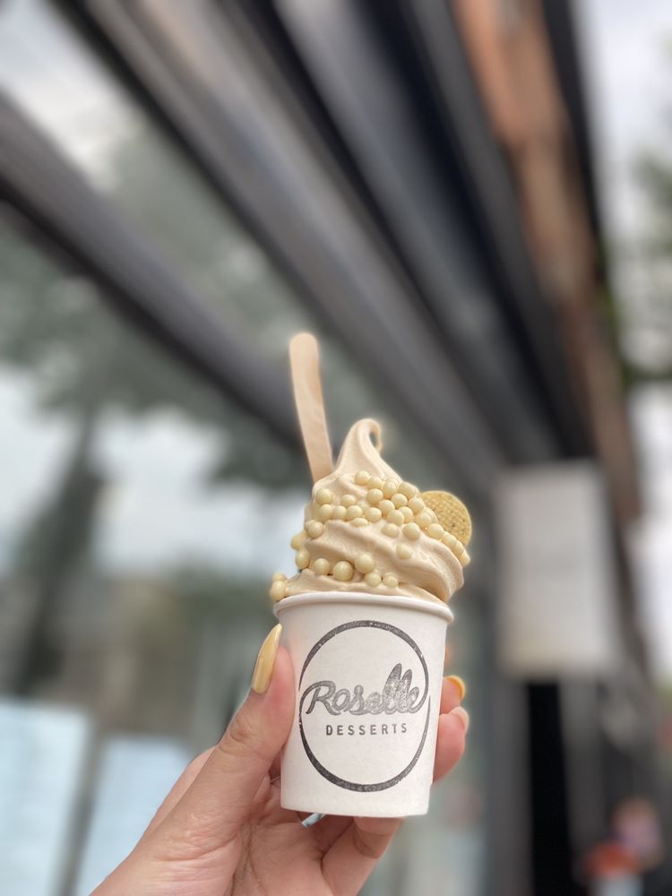 ROSELLE - 733 Photos & 242 Reviews - 362 King Street E, Toronto ...