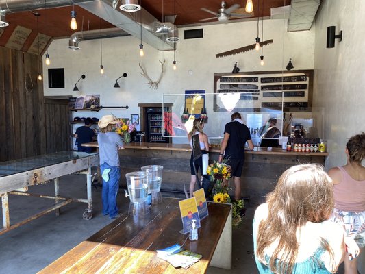 THE BEER FARMERS - 8324 Pemberton Meadows Rd, Pemberton, British ...