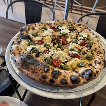 DOUBLE ZERO PIE & PUB - Updated September 2024 - 513 Photos & 177 ...