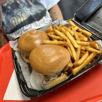 DRIPPIN CHICKEN - 60 Photos & 55 Reviews - 3099 N Tracy Blvd, Tracy ...