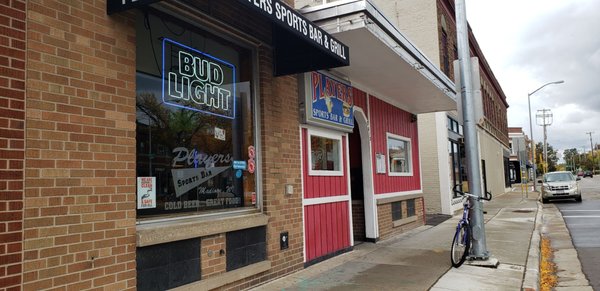 PLAYERS SPORTS BAR - Updated September 2024 - 88 Photos & 65 Reviews ...