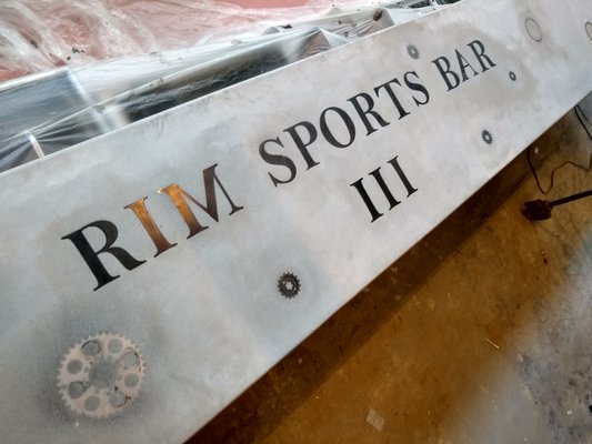 RIM OF THE WORLD SPORTS BAR - 10 Photos & 11 Reviews - 23459 crest ...