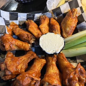 BAR-BILL NORTH - Updated July 2024 - 582 Photos & 382 Reviews - 8326 ...