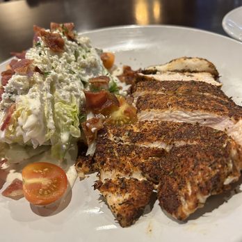 CENTER SQUARE TAVERN - Updated February 2025 - 126 Photos & 131 Reviews ...