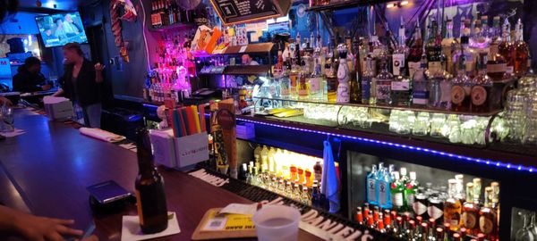 HERB’S HIDEOUT - Updated December 2025 - 59 Photos & 133 Reviews - 2057 ...