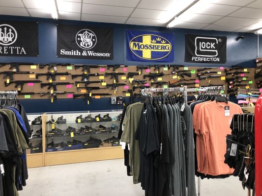 VICTORY ARMS & MUNITIONS - Updated June 2024 - 1115 Yadkinville Rd ...