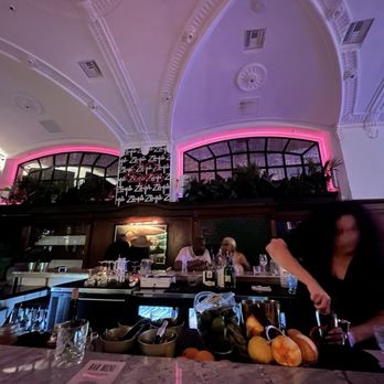 ZAYA - Updated September 2024 - 53 Photos & 18 Reviews - 515 W 7th St ...