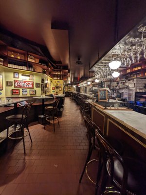 VANGUARD WINE BAR - Updated January 2026 - 34 Photos & 66 Reviews ...