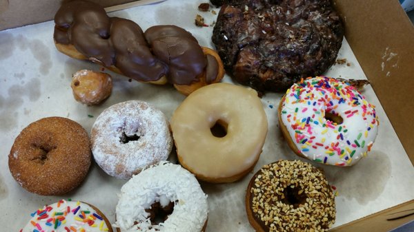 PUFFY CREAM DONUT PLUS - 76 Photos & 95 Reviews - Donuts - 3390 ...