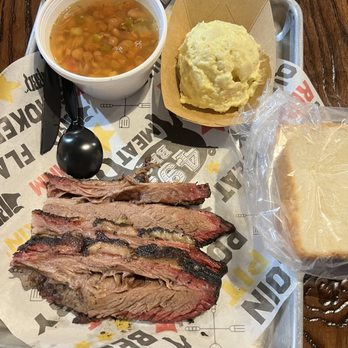 492 BBQ - Updated July 2025 - 21 Photos & 22 Reviews - 1703 W Trenton ...