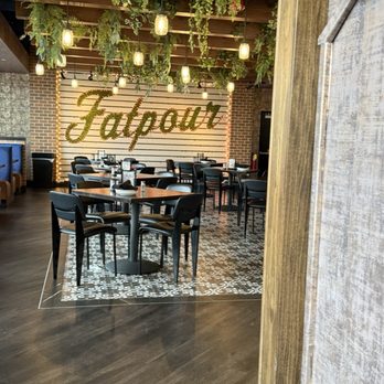 FATPOUR TAP WORKS LINCOLNWOOD - Updated October 2025 - 319 Photos & 95 ...