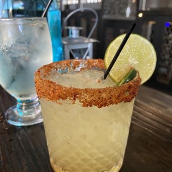 THE SHAKER & VINE - Updated July 2024 - 319 Photos & 174 Reviews - 221 ...