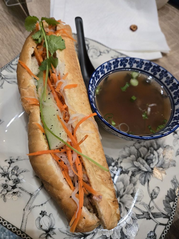 SAIGON PHO BANH MI BOBA MILKTEA - Updated October 2025 - 18 Photos & 21 Reviews - 233 SW ...