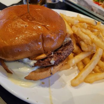 GOATS ARENA SPORTS BAR - Updated August 2025 - 60 Photos & 79 Reviews ...