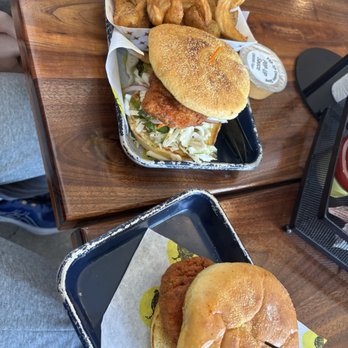 POP UP CHICKEN SHOP - PEORIA - Updated October 2025 - 68 Photos & 37 ...