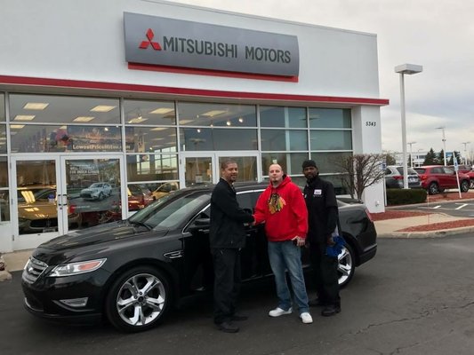 SOUTH SUBURBAN MITSUBISHI - 41 Photos & 50 Reviews - 5343 Miller Circle ...