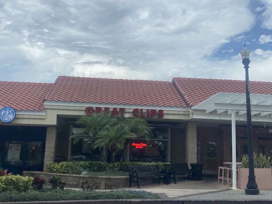 GREAT CLIPS - Updated July 2025 - 11 Photos & 35 Reviews - 7600 Dr ...