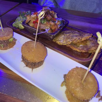 BLEND WILLIAMSBURG - Updated July 2024 - 431 Photos & 179 Reviews - 291 ...