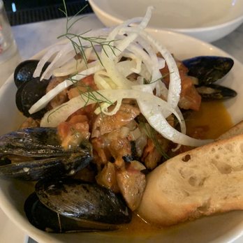 VERTICAL DETROIT - 494 Photos & 428 Reviews - 1538 Centre St, Detroit ...