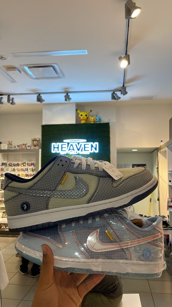 HEAVEN SNEAKER SHOP - 12 Photos & 11 Reviews - 3301 East Main St ...