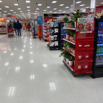 TARGET - Updated December 2025 - 82 Photos & 95 Reviews - 755 NW Gilman ...