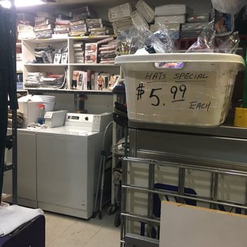 YONGE AND LAWRENCE COIN LAUNDRY - Updated November 2025 - 3272 Yonge ...