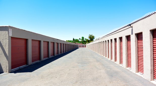 AZ DRIVE THRU STORAGE - Updated September 2024 - 2060 W Southern Ave ...