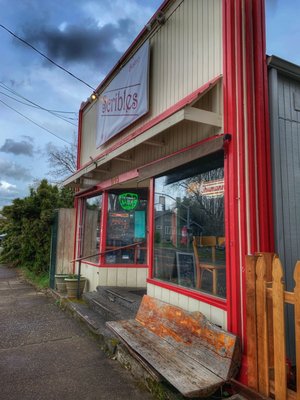 SCRIBLES BISTRO & DELI - 83 Photos & 119 Reviews - 1123 Monroe St ...