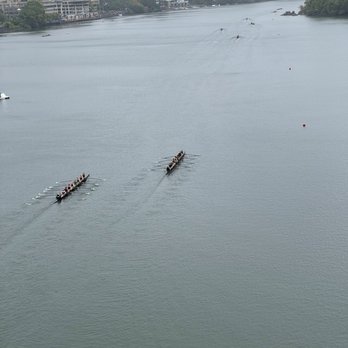 THE TOMBS - Updated October 2024 - 261 Photos & 450 Reviews - 1226 36th ...