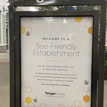 TANGER OUTLETS PITTSBURGH - Updated October 2025 - 140 Photos & 116 ...