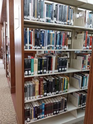 CHICOPEE PUBLIC LIBRARY - Updated December 2025 - 69 Photos - 449 Front ...