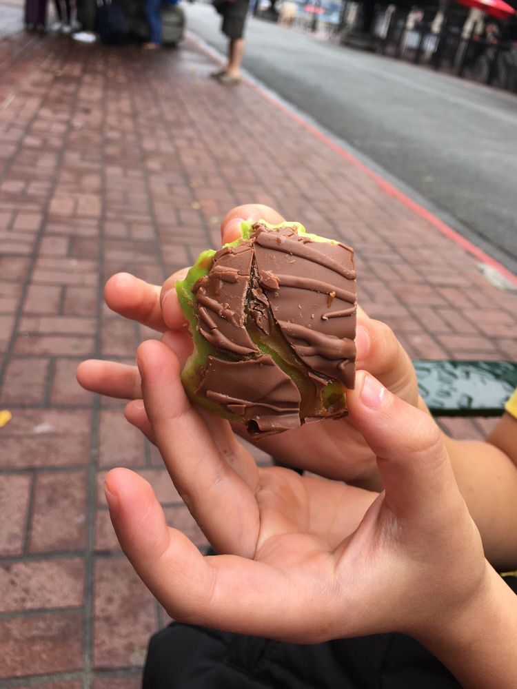 ROCKY MOUNTAIN CHOCOLATE FACTORY - 19 Photos & 12 Reviews - 909 ...