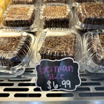 STRAWBERRY BAKERY CAFE - Updated January 2026 - 41 Photos & 18 Reviews ...