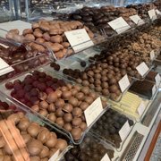 COMMODORE CHOCOLATIER - 17 Photos & 36 Reviews - 482 Broadway, Newburgh ...