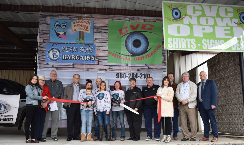 CVC SIGNS - Updated March 2025 - 10 Photos - 1361 S Aspen St ...