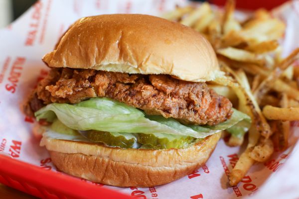 WALDOS CHICKEN & BEER - Updated December 2025 - 41 Photos & 28 Reviews ...