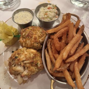 CLYDE’S OF GEORGETOWN - Updated December 2025 - 1608 Photos & 1626 ...