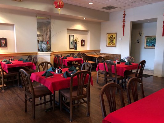 DING HOW - Updated May 2024 - 24 Photos & 46 Reviews - 12236 Tullamore ...