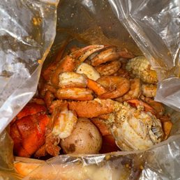 PIER 88 BOILING SEAFOOD & BAR - Updated October 2025 - 200 Photos & 216 ...