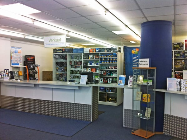 K&M COMPUTER SHOP - Updated June 2024 - Kurt-Schumacher-Str. 13, Kassel ...