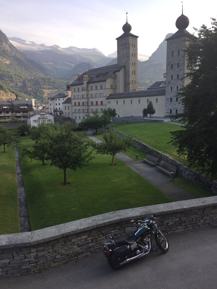 SCHLOSSHOTEL ART FURRER - Spittelweg 3, Brig, Valais, Switzerland ...