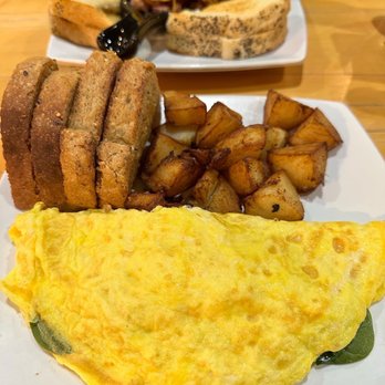 HALF DAY CAFE - Updated July 2025 - 118 Photos & 178 Reviews - 3134 ...