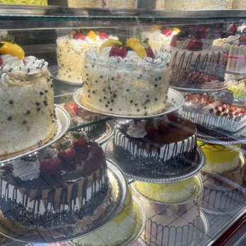 ELI’S BAKERY CAFE - Updated December 2025 - 28 Photos & 24 Reviews ...