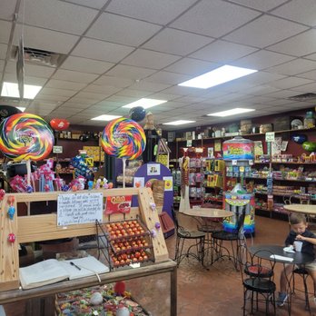 CANDYLAND COTTAGE - Updated January 2026 - 134 Photos & 39 Reviews ...