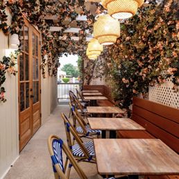 NIKKI GREEK BISTRO AND LOUNGE - Updated January 2026 - 260 Photos & 55 ...