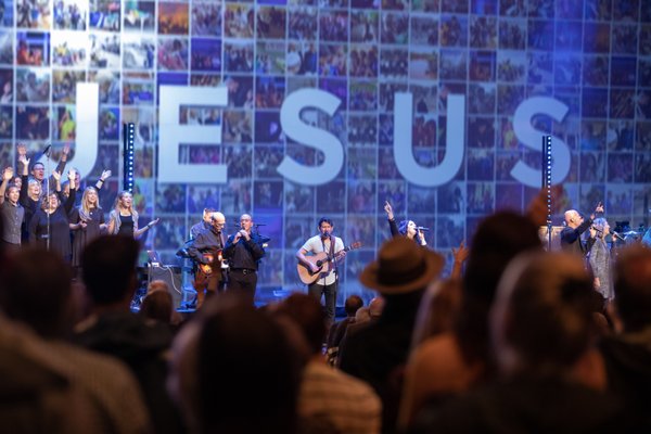 GRACE CHURCH - Updated October 2025 - 10 Photos & 22 Reviews - 9301 ...