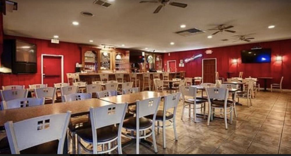 BUCK CAFE BAR RESTAURANT & LOUNGE - 18 Photos - 2620 Buck Owens Blvd ...