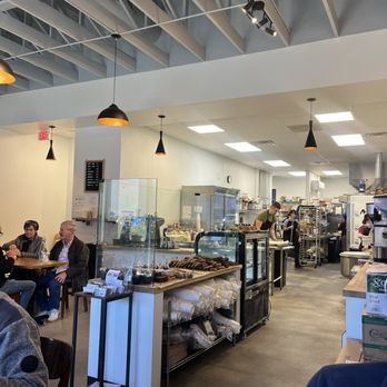 LINDEN BAKERY - Updated May 2025 - 74 Photos & 59 Reviews - 356 Morrison Plantation Pkwy ...